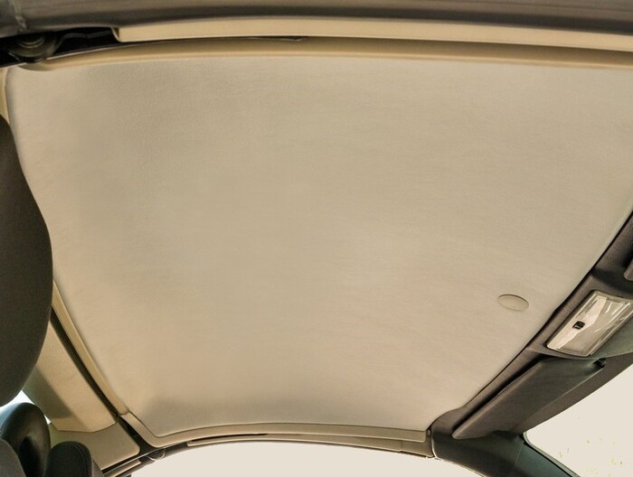 Autobekleding :: Saddles and seats